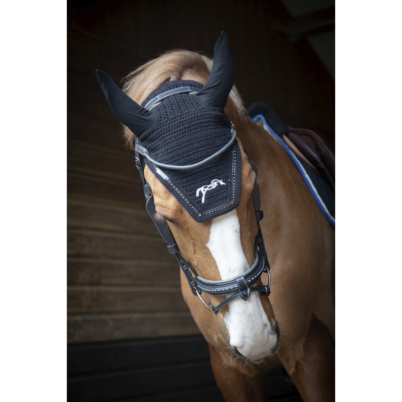 Bonnets * Silky Motion